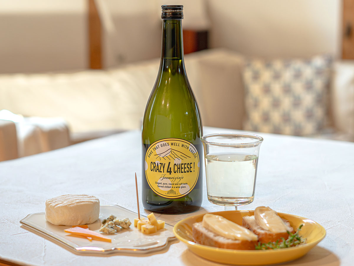 「CRAZY 4 CHEESE」クレイジーフォーチーズ 720ml
